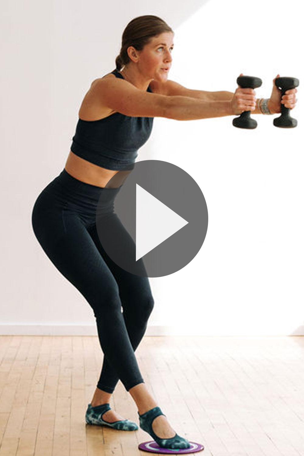 25-Minute Glider Workout (Video) | Nourish Move Love