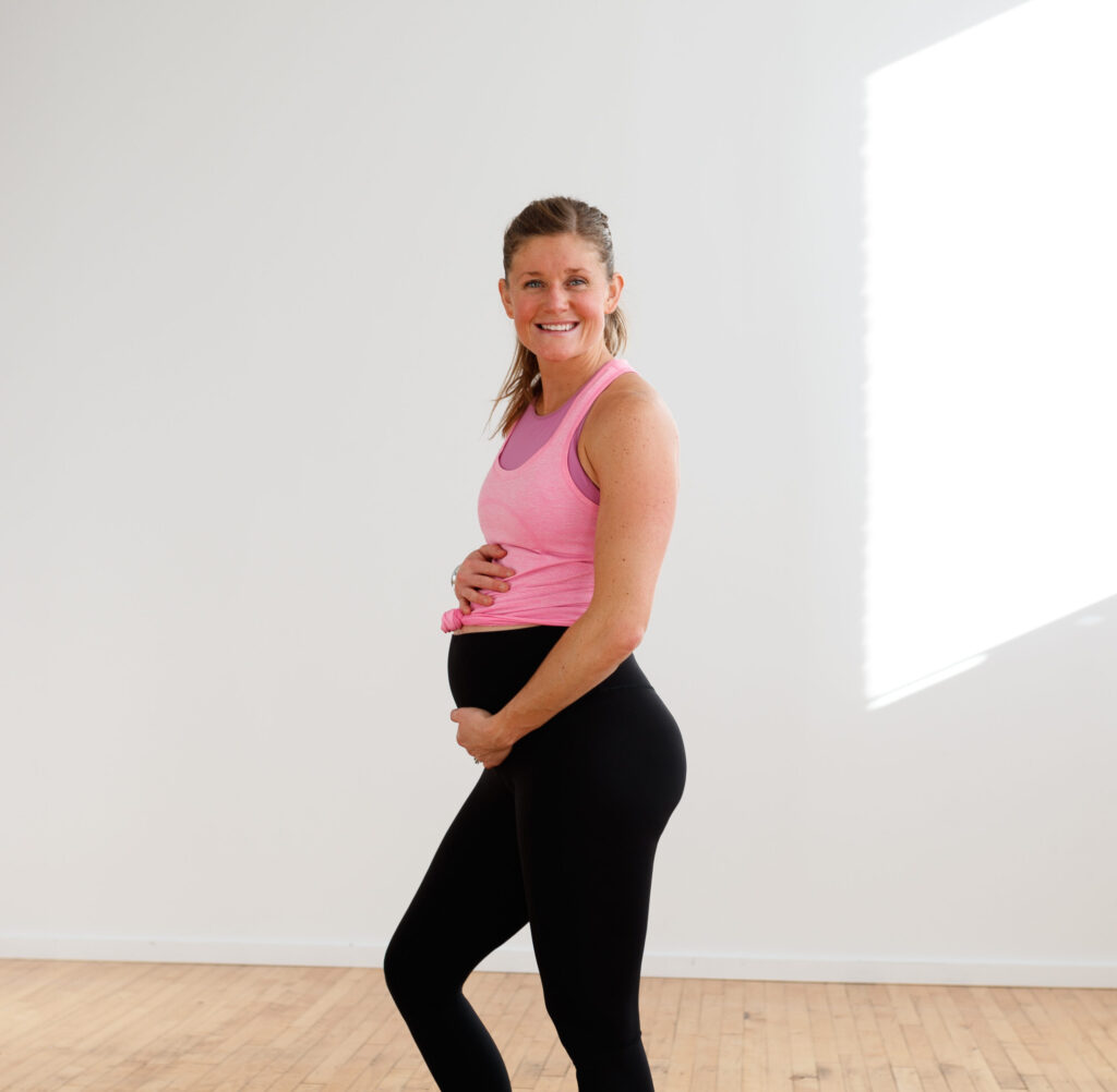 15-Minute Pregnancy Arm Workout (VIDEO) | Nourish Move Love