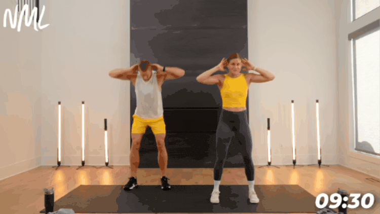 9 Pre-Workout Stretches